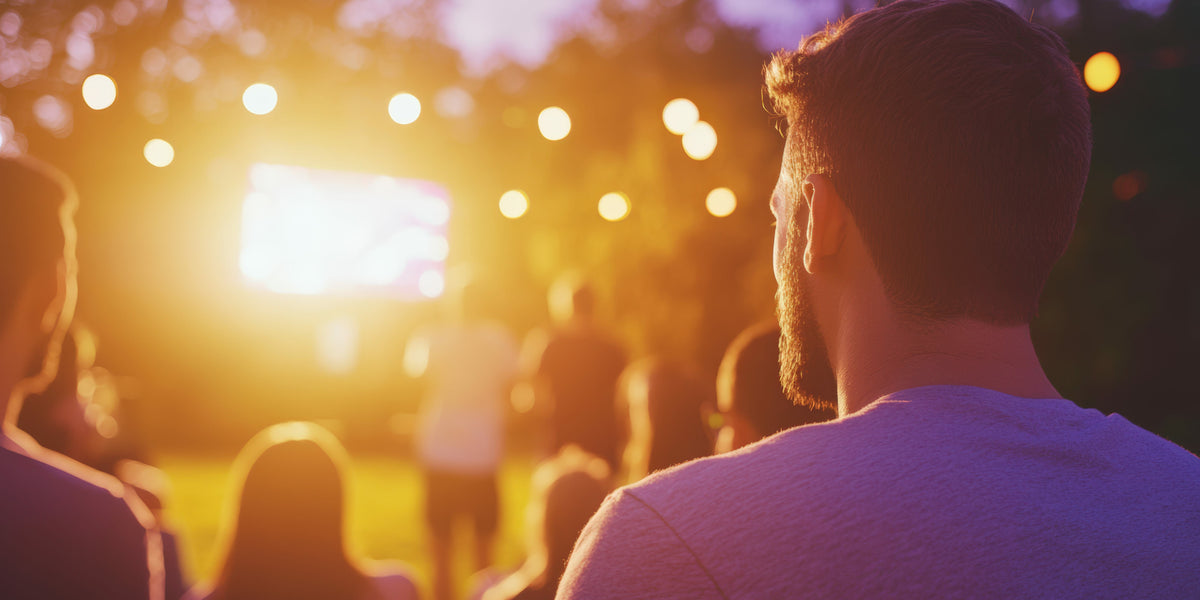 How to Host an Outdoor Sports Viewing Party with a Projector Screen ...